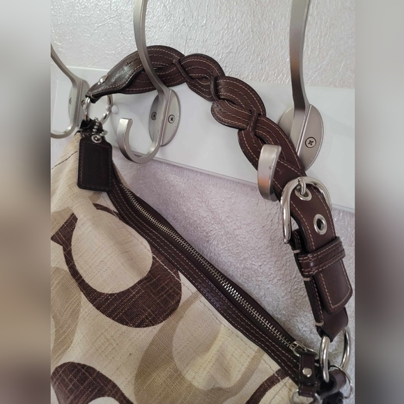 Coach | Bags | Coach Tonal Beige Shoulder Bag | Poshmark